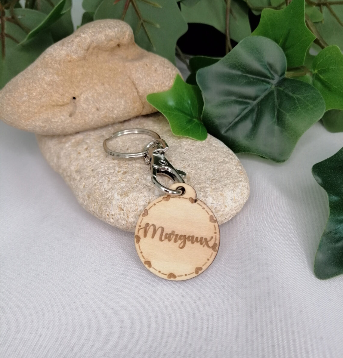 Porte clé personnalisé en bois - Atelier d'Aubin